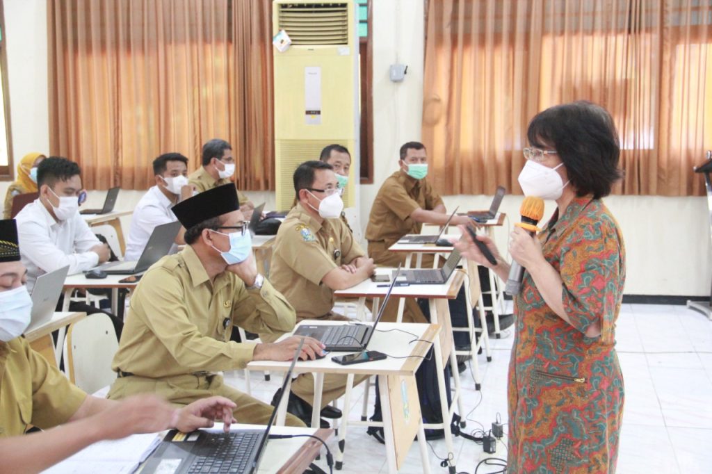 SMAN 15 Surabaya – Llego A Ganar